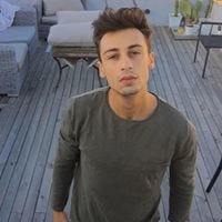 Andrea Barbara – Medium