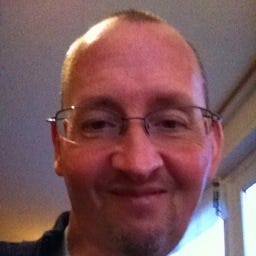 Robert van Putten – Medium