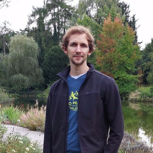 Marcus Lang – Medium