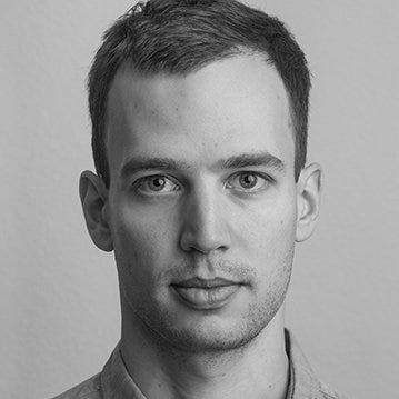 Xavier Adam – Medium
