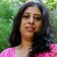 Roopa Naik – Medium
