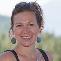 Julie Robbins – Medium