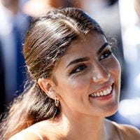 Yosra Hannachi – Medium