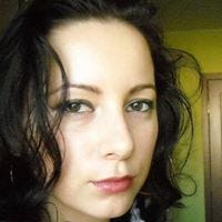 Alina Teodora – Medium