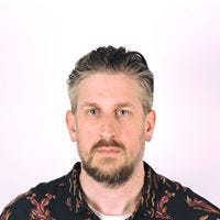 Matt Avery – Medium