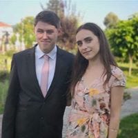 Tom White – Medium