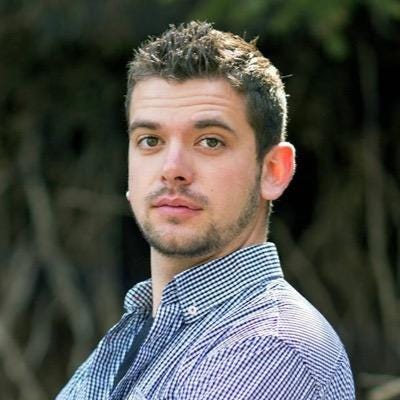 Kevin Sean Kennedy – Medium