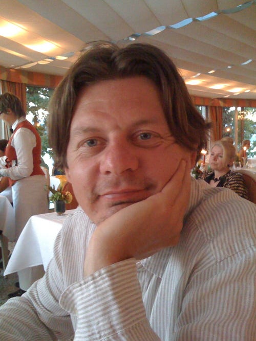Martin Kahr – Medium