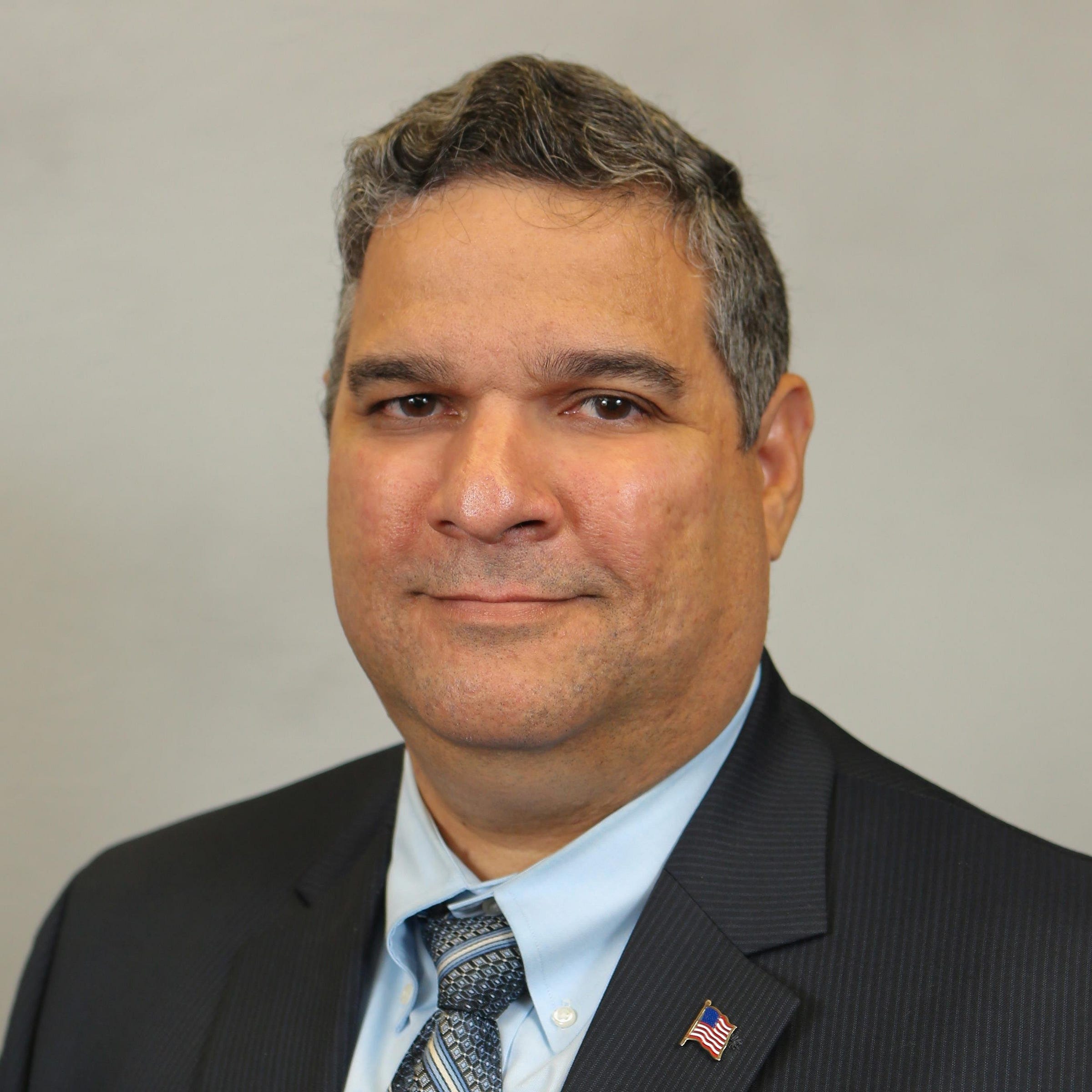 Daniel J. Alfonso – Medium