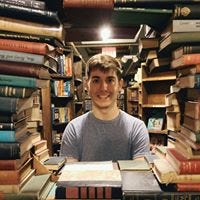Daniel Badertscher – Medium