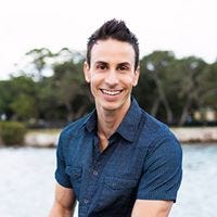 Mike Ossola – Medium