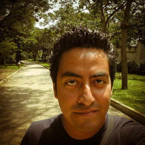 About – Robert Valencia – Medium