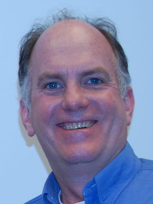 Dean Calhoun – Medium
