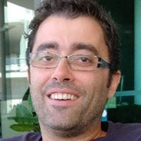 Custodio Fernandes – Medium