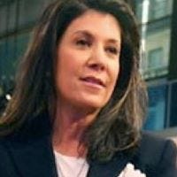 Shelley Ross – Medium