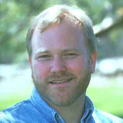 Derek Larson – Medium