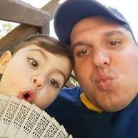 Felipe Morelli – Medium