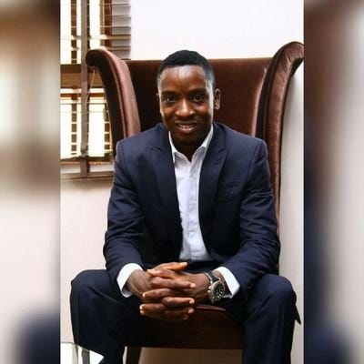 Sam Osinowo – Medium