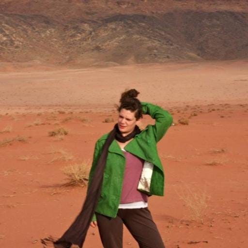 Anny Gaul – Medium