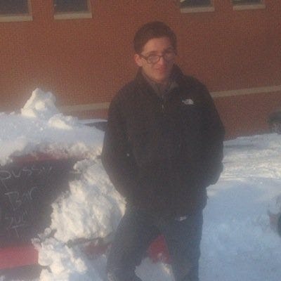 Larry Cassar – Medium