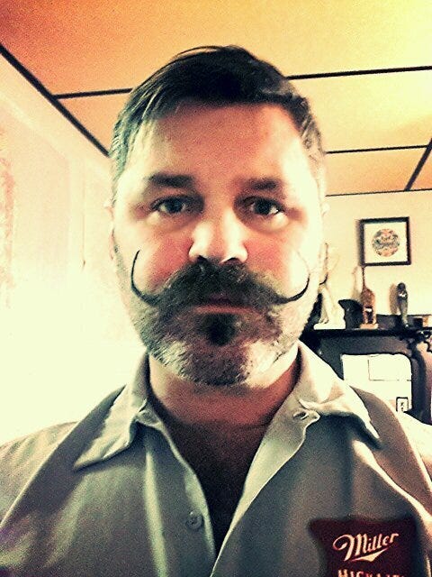 Scott Roman – Medium