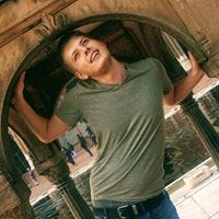 Jake Louw – Medium