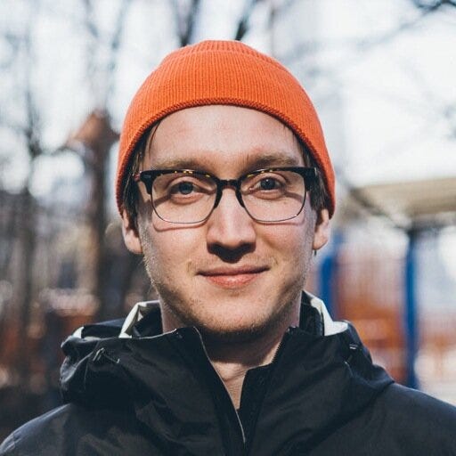 Larry Fox – Medium