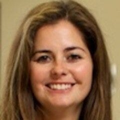 Liz Hassan – Medium