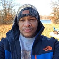 Robbie Curry – Medium