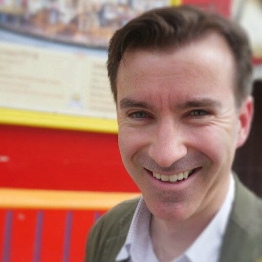 Hamish Curry – Medium