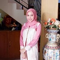 Amelia Rizki Harahap – Medium