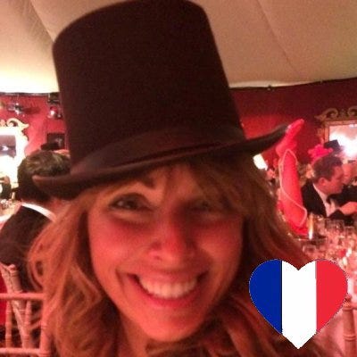 Ali Findlay – Medium