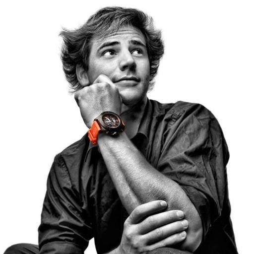 Gabe Wallace – Medium