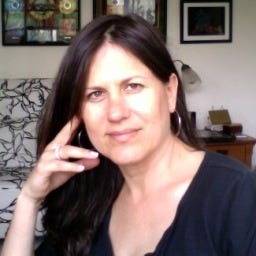 Julie Segovia – Medium