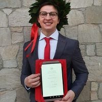 Simone Cataldo – Medium