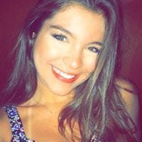 Beatriz Barcelos – Medium