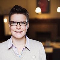 Denise Höfer – Medium