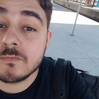 Felipe Pinho – Medium