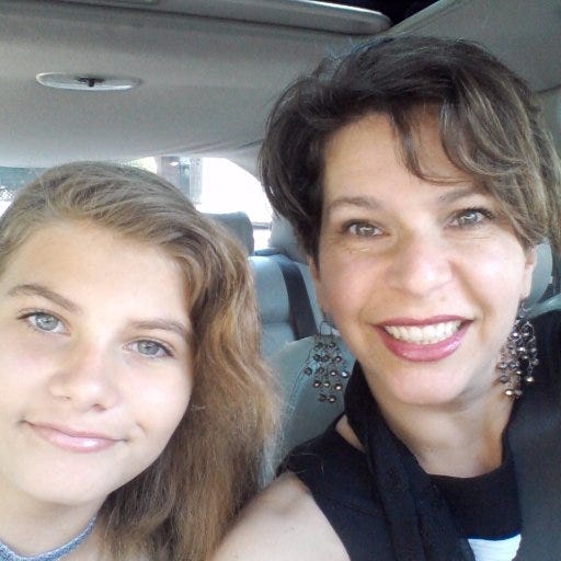 Lisa Hamilton – Medium