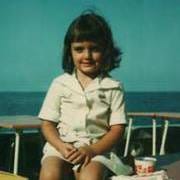 Kelly-Laila Al-Saleh – Medium