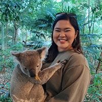 Clara Cabrera – Medium