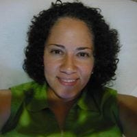 Marina Castañeda – Medium