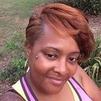 Vanessa Glover – Medium