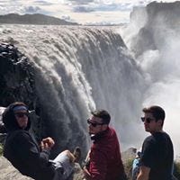 Sam Ostrowski – Medium