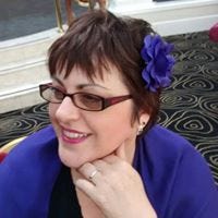 Anna Birch – Medium