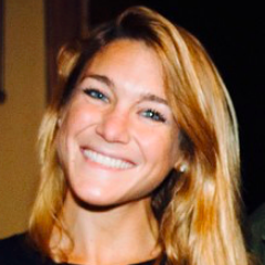 Hannah Tecott – Medium