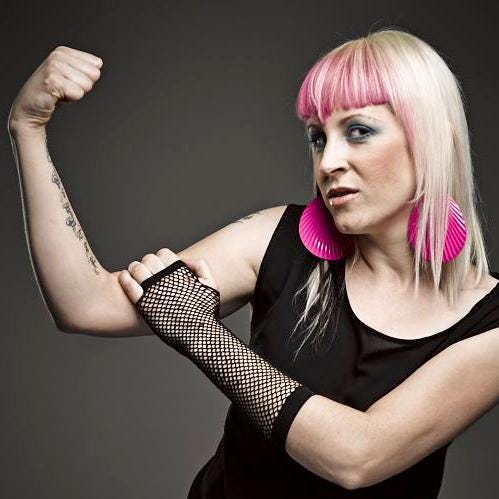 Orla Hunter – Medium
