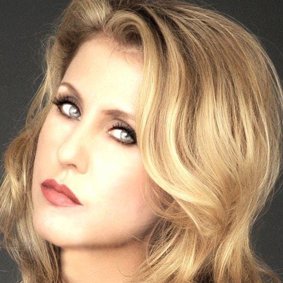 Tina-Desiree Berg – Medium