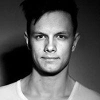 Max Nikolaev – Medium