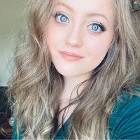Mackenzie Richmond – Medium